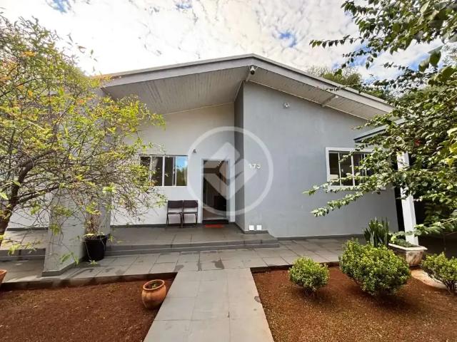 Casa / Sobrado para Venda em Foz do Iguaçu/PR Itaipu A 3 Quartos