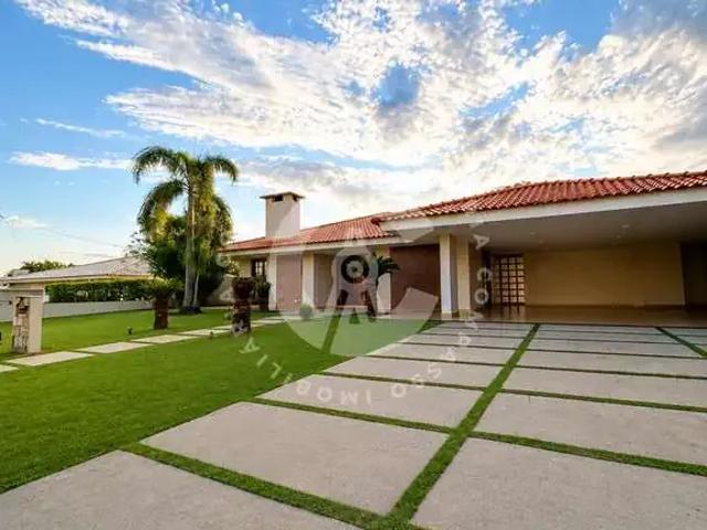 Casa / Sobrado para Venda em Foz do Iguaçu/PR Itaipu B 4 Quartos