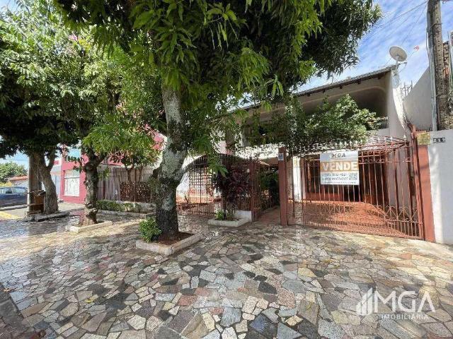 Casa / Sobrado para Venda em Foz do Iguaçu/PR Jardim Itamaraty