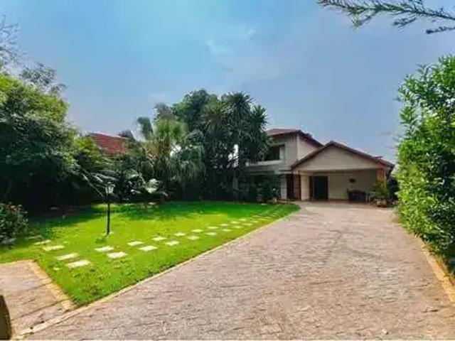 Casa / Sobrado para Venda em Foz do Iguaçu/PR Jardim Ipê 4 Quartos