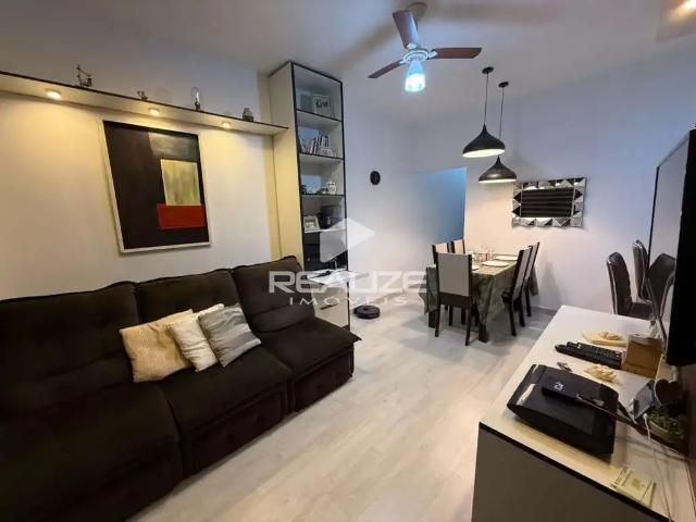 Casa / Sobrado para Venda em Foz do Iguaçu/PR Jardim Ipê II 5 Quartos