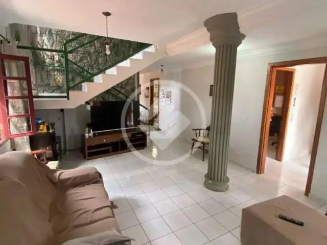Casa / Sobrado para Venda em Foz do Iguaçu/PR Jardim Lancaster 4 Quartos