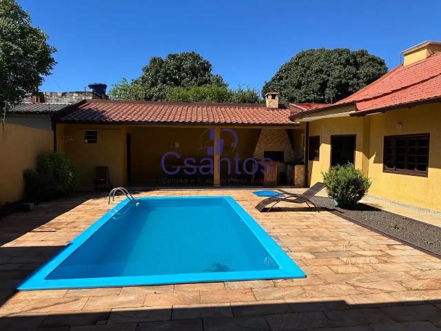 Casa / Sobrado para Venda em Foz do Iguaçu/PR Jardim Panorama 4 Quartos