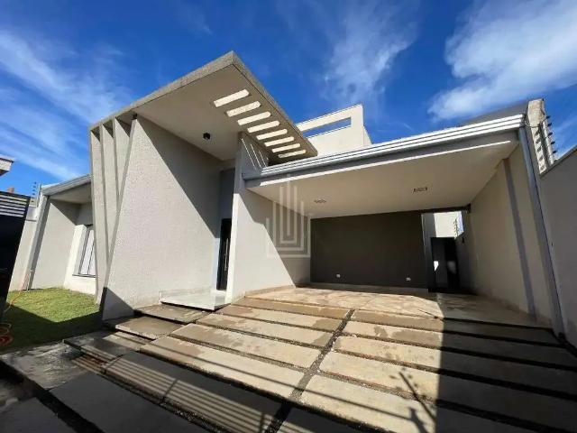 Casa / Sobrado para Venda em Foz do Iguaçu/PR Lote Grande 2 Quartos