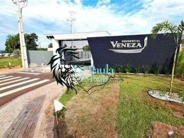 Casa / Sobrado para Venda em Foz do Iguaçu/PR São Roque 2 Quartos