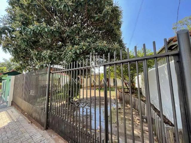 Casa / Sobrado para Venda em Foz do Iguaçu/PR Porto Meira 2 Quartos