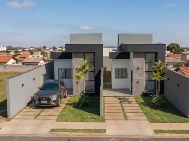 Casa / Sobrado para Venda em Foz do Iguaçu/PR Verdes Pampas 2 Quartos