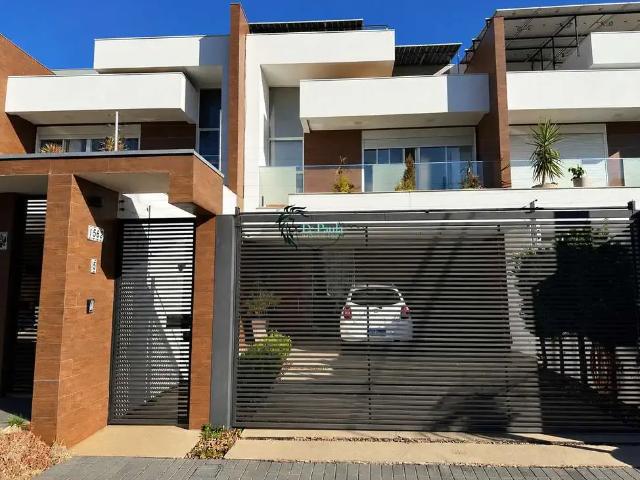 Casa / Sobrado para Venda em Foz do Iguaçu/PR Vila A 3 Quartos