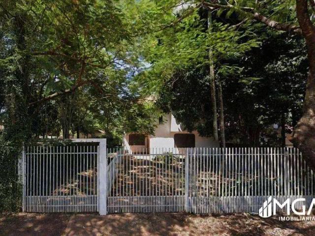 Casa / Sobrado para Venda em Foz do Iguaçu/PR Vila Carima 4 Quartos