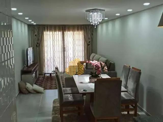 Casa / Sobrado para Venda em Foz do Iguaçu/PR Vila Residencial A 5 Quartos