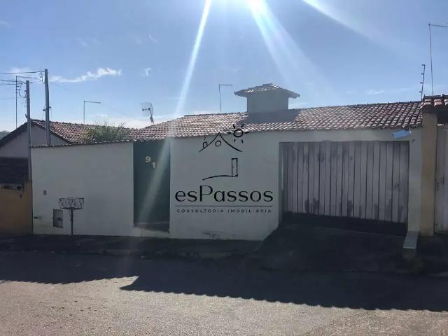 Casa / Sobrado para Venda em Florestal/MG Zona Rural 3 Quartos
