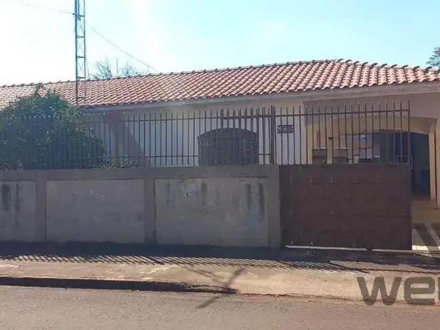 Casa / Sobrado para Venda em Floresta/PR Bom Sucesso 3 Quartos