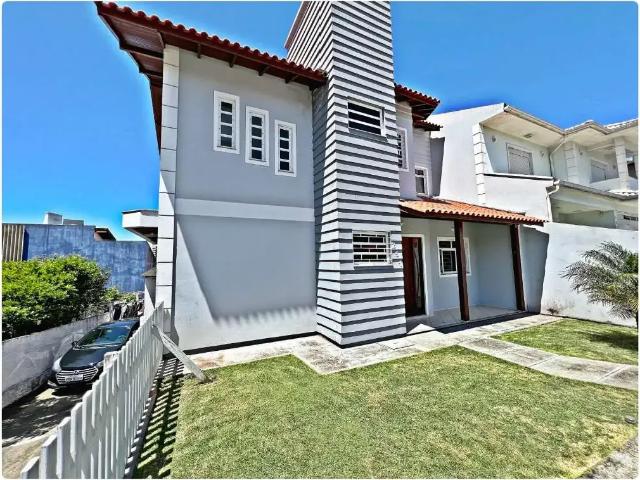 Casa / Sobrado para Venda em Florianópolis/SC Coloninha 4 Quartos