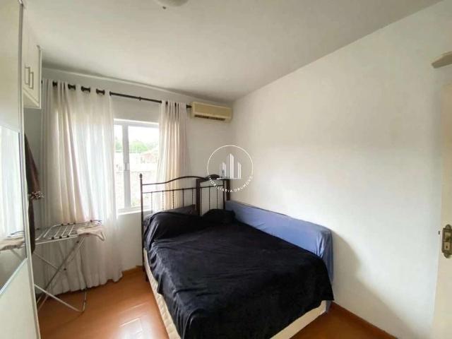 Casa / Sobrado para Venda em Florianópolis/SC Canto 5 Quartos