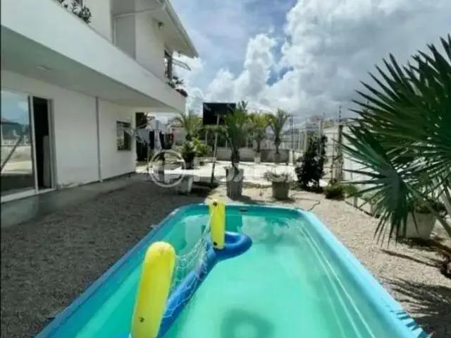 Casa / Sobrado para Venda em Florianópolis/SC Coqueiros 3 Quartos