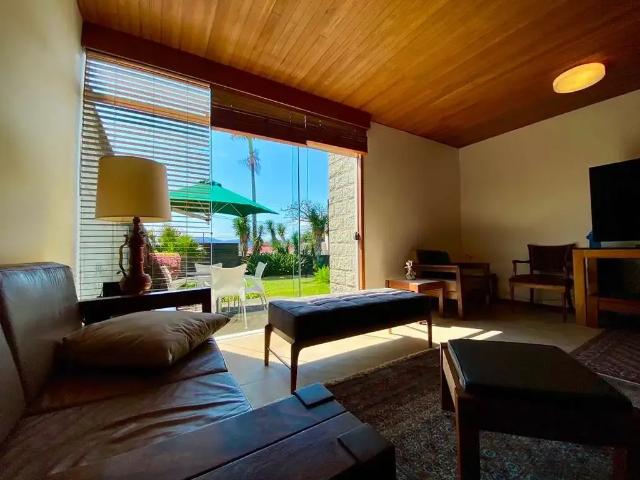 Casa / Sobrado para Venda em Florianópolis/SC Coqueiros 3 Quartos