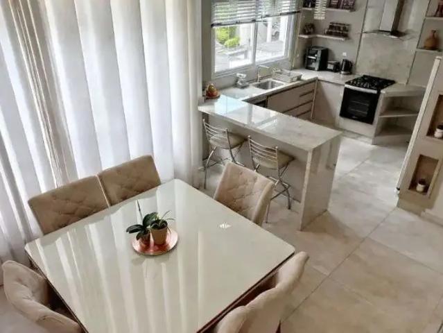 Casa / Sobrado para Venda em Florianópolis/SC Coqueiros 3 Quartos