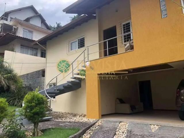 Casa / Sobrado para Venda em Florianópolis/SC Coqueiros 3 Quartos