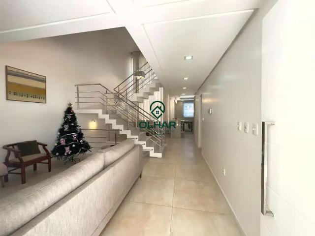 Casa / Sobrado para Venda em Florianópolis/SC Coqueiros 3 Quartos