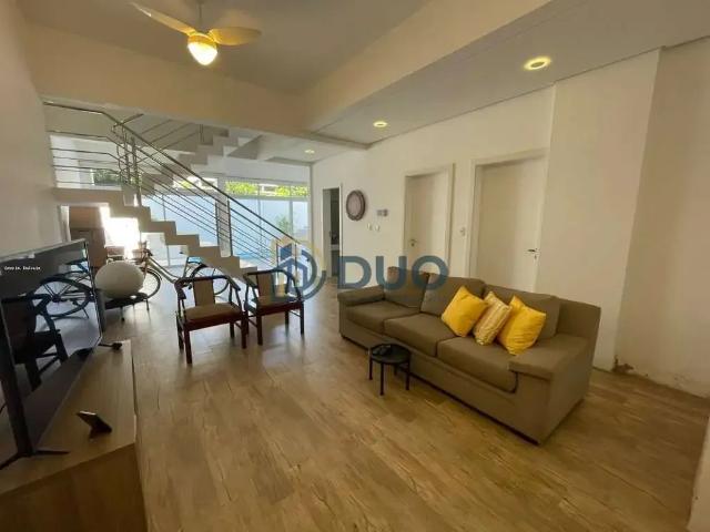 Casa / Sobrado para Venda em Florianópolis/SC Coqueiros 3 Quartos