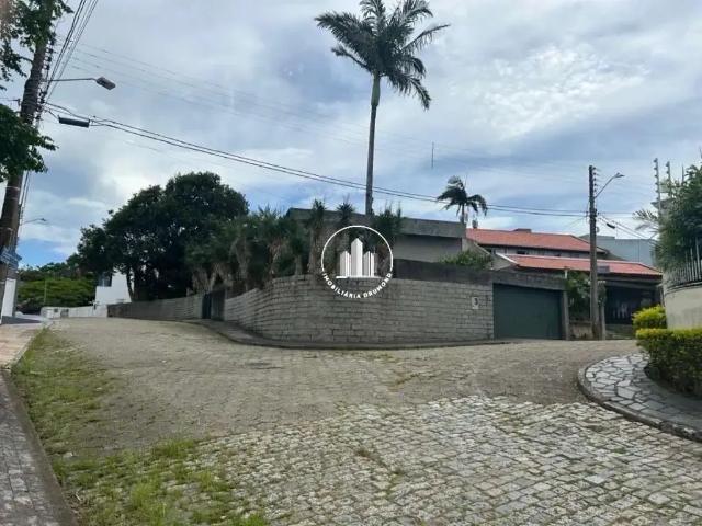 Casa / Sobrado para Venda em Florianópolis/SC Coqueiros 3 Quartos