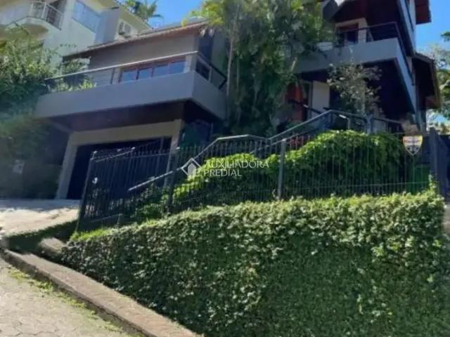 Casa / Sobrado para Venda em Florianópolis/SC Coqueiros 3 Quartos