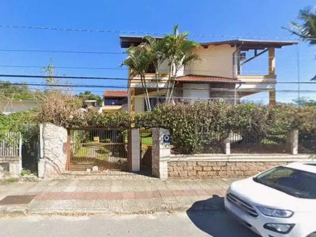 Casa / Sobrado para Venda em Florianópolis/SC Coqueiros 4 Quartos