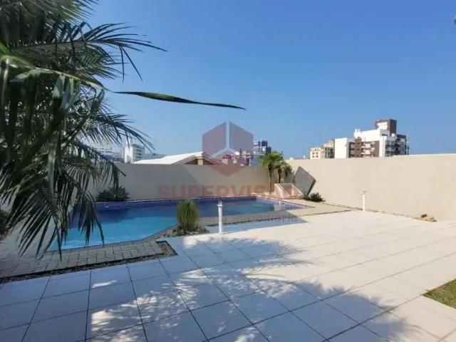 Casa / Sobrado para Venda em Florianópolis/SC Coqueiros 5 Quartos