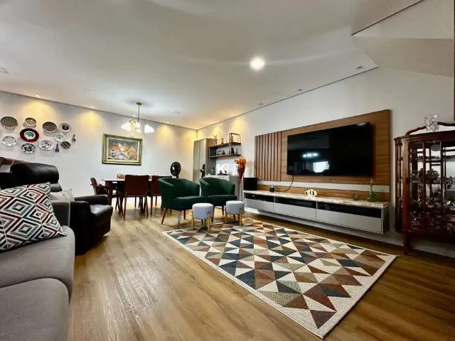Casa / Sobrado para Venda em Florianópolis/SC Coqueiros 5 Quartos