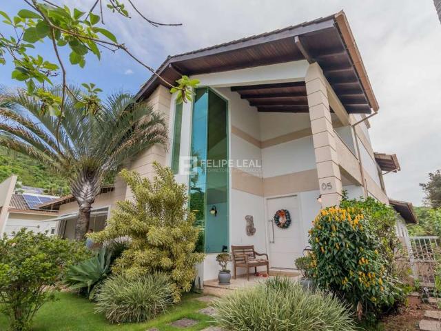 Casa / Sobrado para Venda em Florianópolis/SC Córrego Grande 3 Quartos