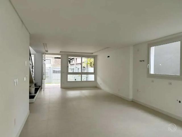 Casa / Sobrado para Venda em Florianópolis/SC Córrego Grande 3 Quartos