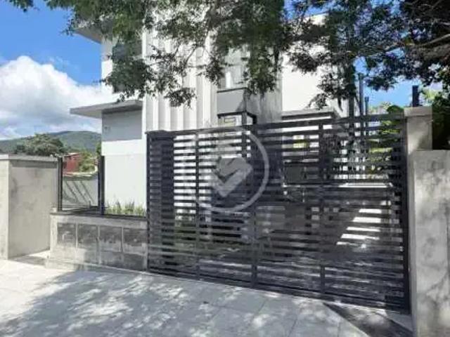 Casa / Sobrado para Venda em Florianópolis/SC Córrego Grande 3 Quartos