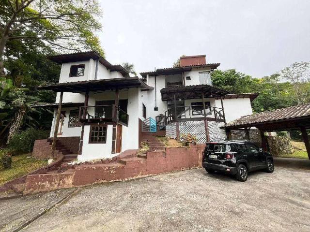 Casa / Sobrado para Venda em Florianópolis/SC Córrego Grande 4 Quartos
