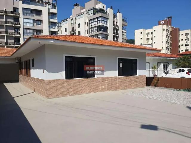 Casa / Sobrado para Venda em Florianópolis/SC Córrego Grande 4 Quartos