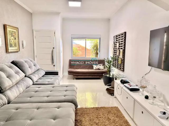Casa / Sobrado para Venda em Florianópolis/SC Costeira do Pirajubaé 3 Quartos