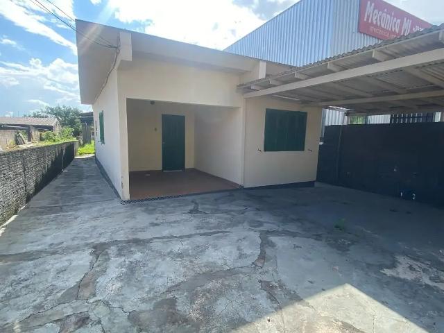 Casa / Sobrado para Venda em Florianópolis/SC Costeira do Pirajubaé 4 Quartos