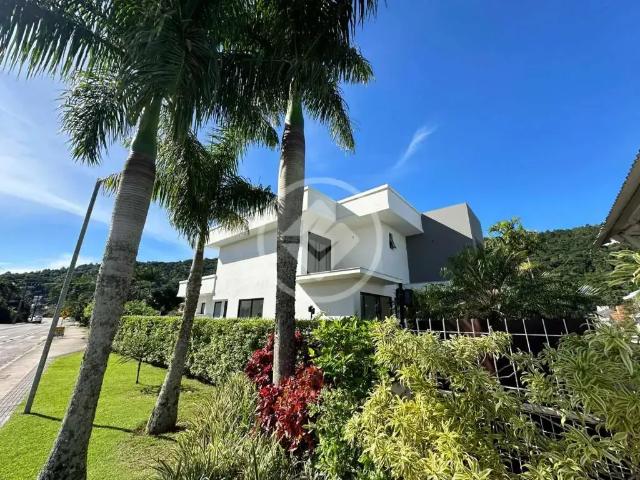 Casa / Sobrado para Venda em Florianópolis/SC Cachoeira do Bom Jesus 4 Quartos