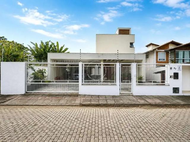 Casa / Sobrado para Venda em Florianópolis/SC Cachoeira do Bom Jesus 4 Quartos