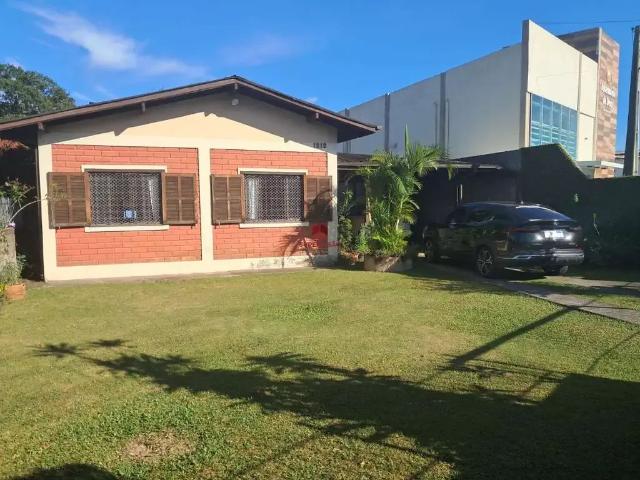 Casa / Sobrado para Venda em Florianópolis/SC Cachoeira do Bom Jesus 4 Quartos