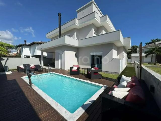 Casa / Sobrado para Venda em Florianópolis/SC Cachoeira do Bom Jesus 4 Quartos