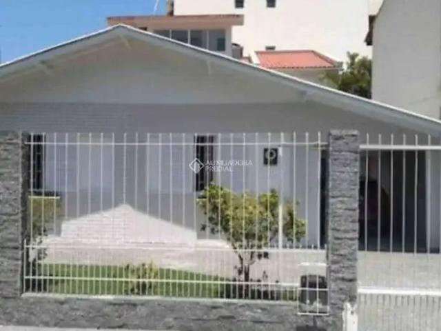 Casa / Sobrado para Venda em Florianópolis/SC Cachoeira do Bom Jesus 6 Quartos