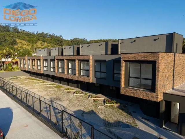 Casa / Sobrado para Venda em Florianópolis/SC Cachoeira do Bom Jesus 2 Quartos