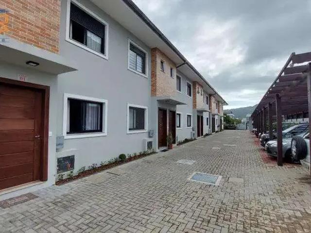 Casa / Sobrado para Venda em Florianópolis/SC Cachoeira do Bom Jesus 2 Quartos