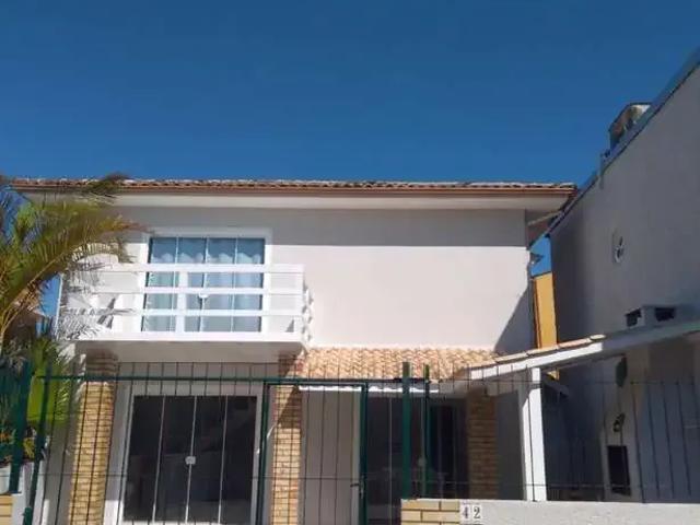 Casa / Sobrado para Venda em Florianópolis/SC Cachoeira do Bom Jesus 3 Quartos
