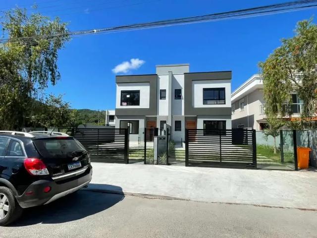 Casa / Sobrado para Venda em Florianópolis/SC Cachoeira do Bom Jesus 3 Quartos