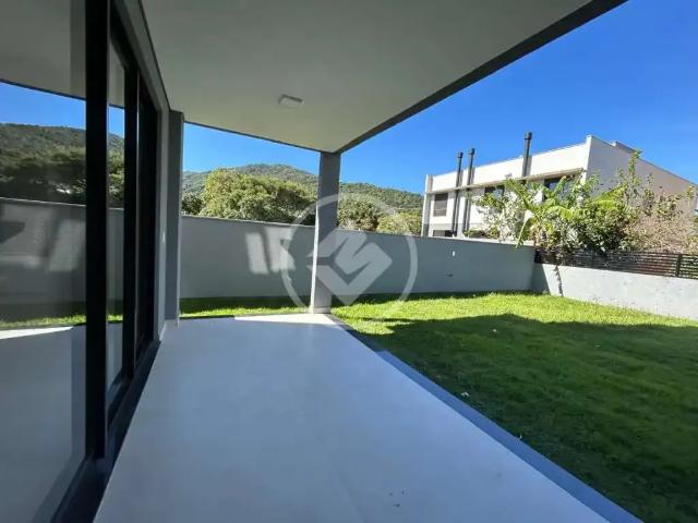 Casa / Sobrado para Venda em Florianópolis/SC Cachoeira do Bom Jesus 3 Quartos