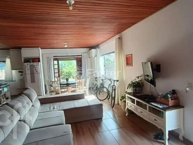 Casa / Sobrado para Venda em Florianópolis/SC Cachoeira do Bom Jesus 3 Quartos