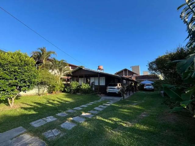 Casa / Sobrado para Venda em Florianópolis/SC Cachoeira do Bom Jesus 3 Quartos