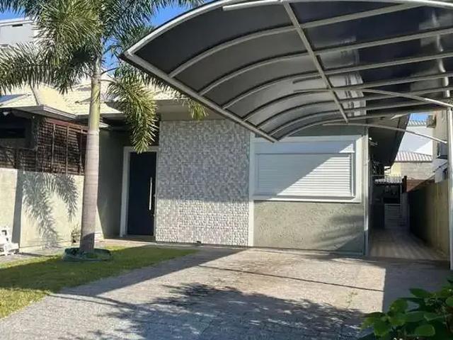 Casa / Sobrado para Venda em Florianópolis/SC Cachoeira do Bom Jesus 3 Quartos