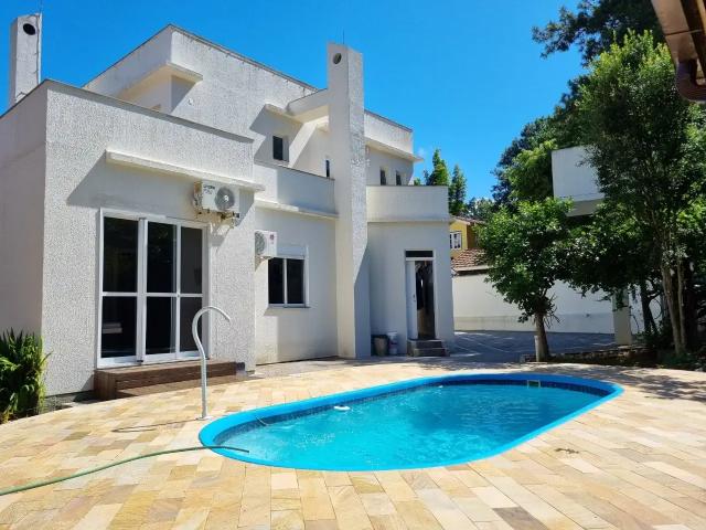 Casa / Sobrado para Venda em Florianópolis/SC Cacupé 4 Quartos
